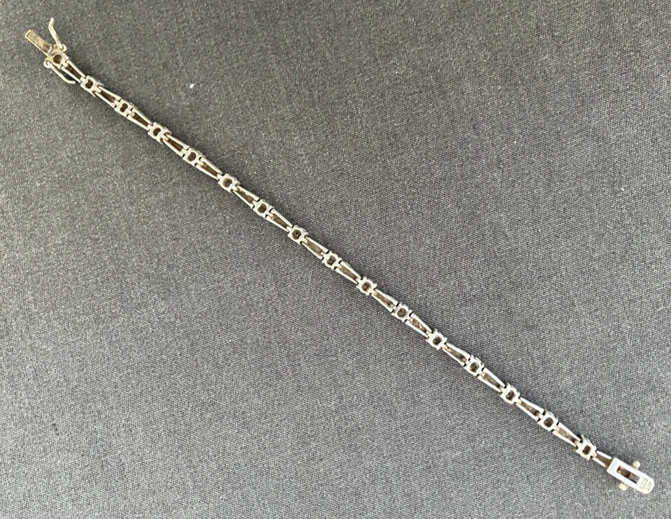 JJT J.J Creations Sterling Silver 925 Tennis Bracelet 12.4gr 7.5" CZ ...