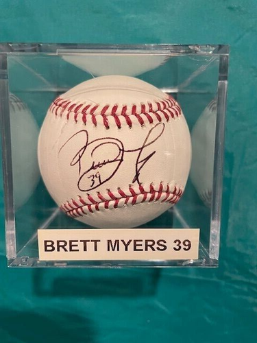 Philadelphia Phillies Brett Myers 39 Autographed Baseball with cube | eBay