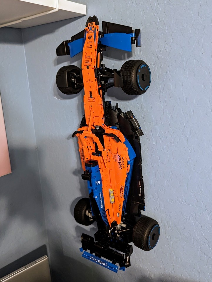 UPGRADE Wall Mount LEGO® Technic™ McLaren Formula 1™ 42141 Display ...