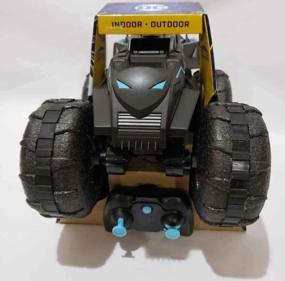 DC Batman, All-Terrain Batmobile Remote Control Vehicle Car Drives On ...