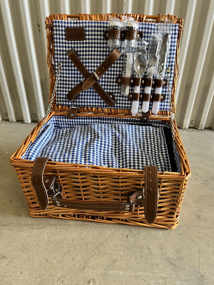 New Picnic Basket Set Waterproof Blanket Plates Utensils Glasses ...