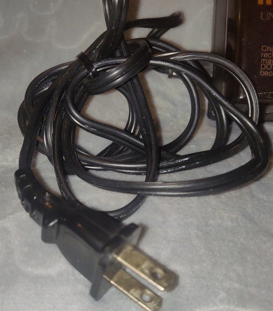 Vintage Infinity Recharger Universal Battery Charger | eBay