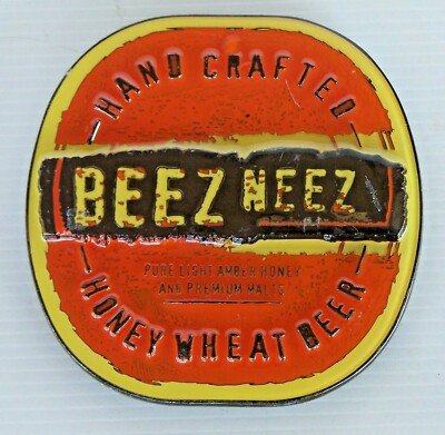 METAL DRAUGHT TAP HEAD BEEZ NEEZ HONEY WHEAT BEER BREWERY BADGE BAR PUB ...