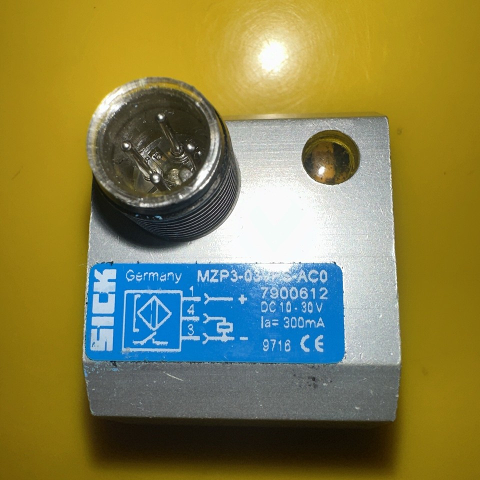 SICK magnetic sensor MZP3-03VPS-AC0 PNP NO M12, 4-pin 7900612 New No ...