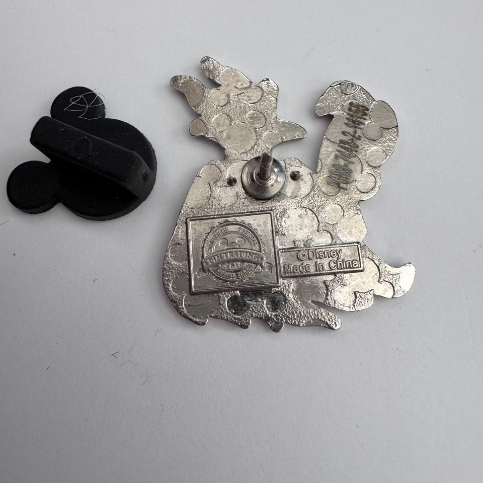 Disney 2012 Sleeping Beauty Villains Maleficent and Diablo Raven Pin | eBay