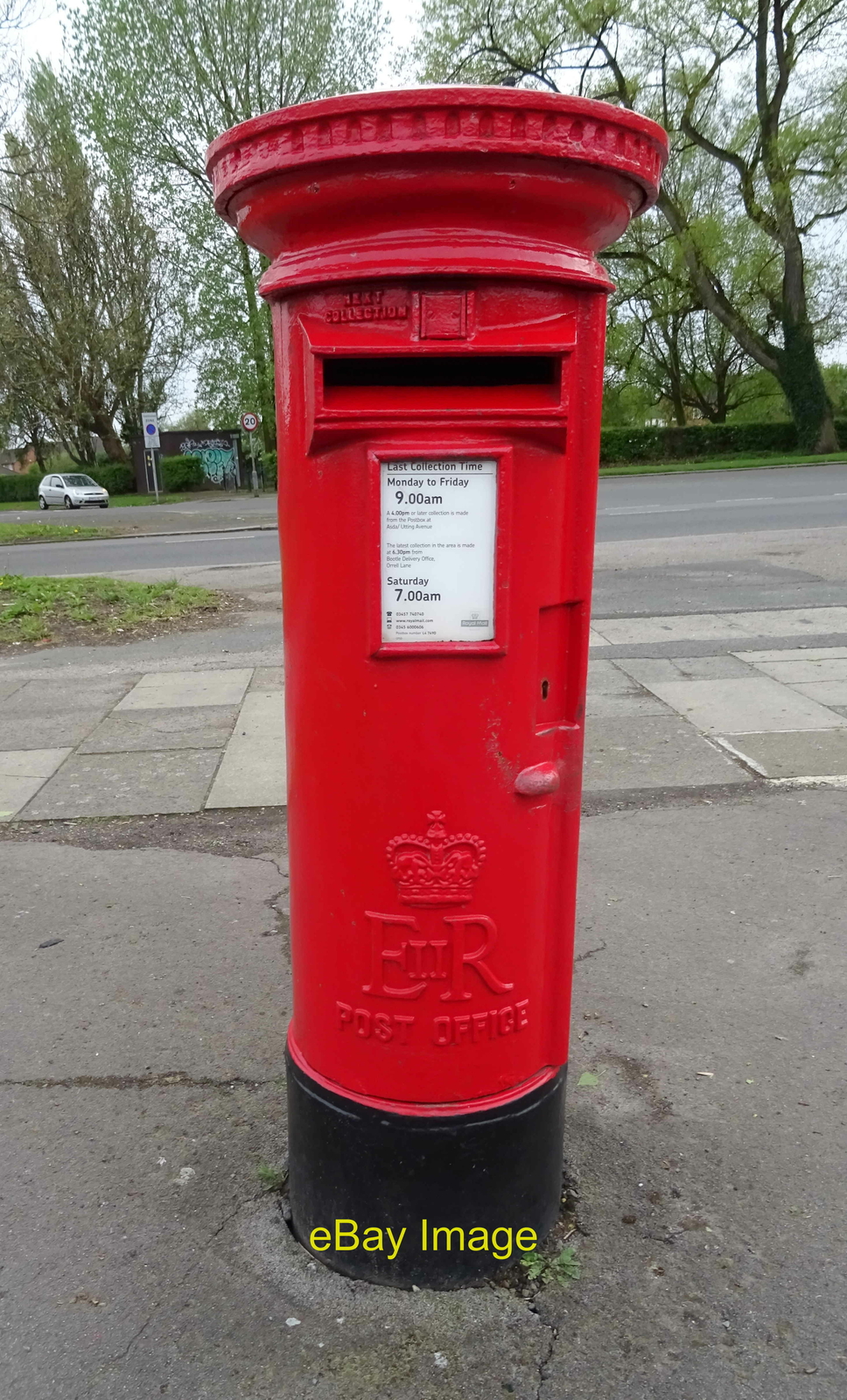Photo 12x8 Elizabeth II postbox on Queens Drive Walton Liverpool ...