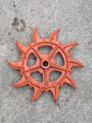 Garden - Cast Iron Wheel