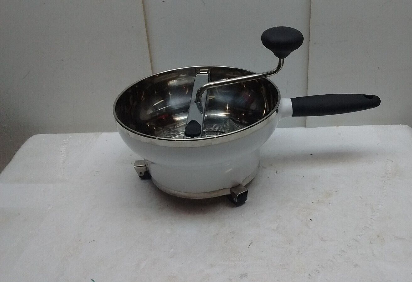 OXO Food Mill Stainless Hand Crank Foldable Manual Processor Potato ...
