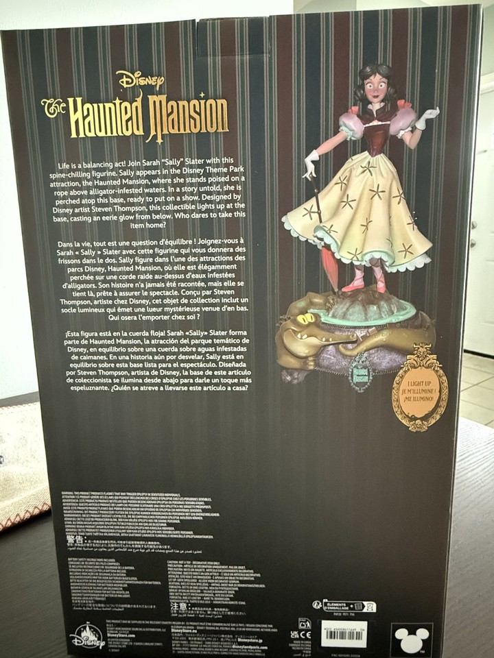 Disney Parks 2025 The Haunted Mansion Sarah Sally Slater Light-Up ...