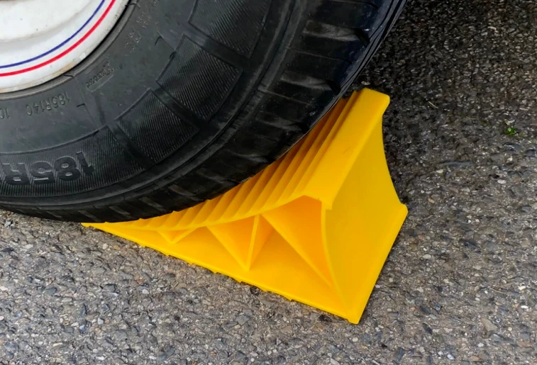 Caravan Wheel Leveling Ramp Wheel Chock Block For Caravans, 49% OFF