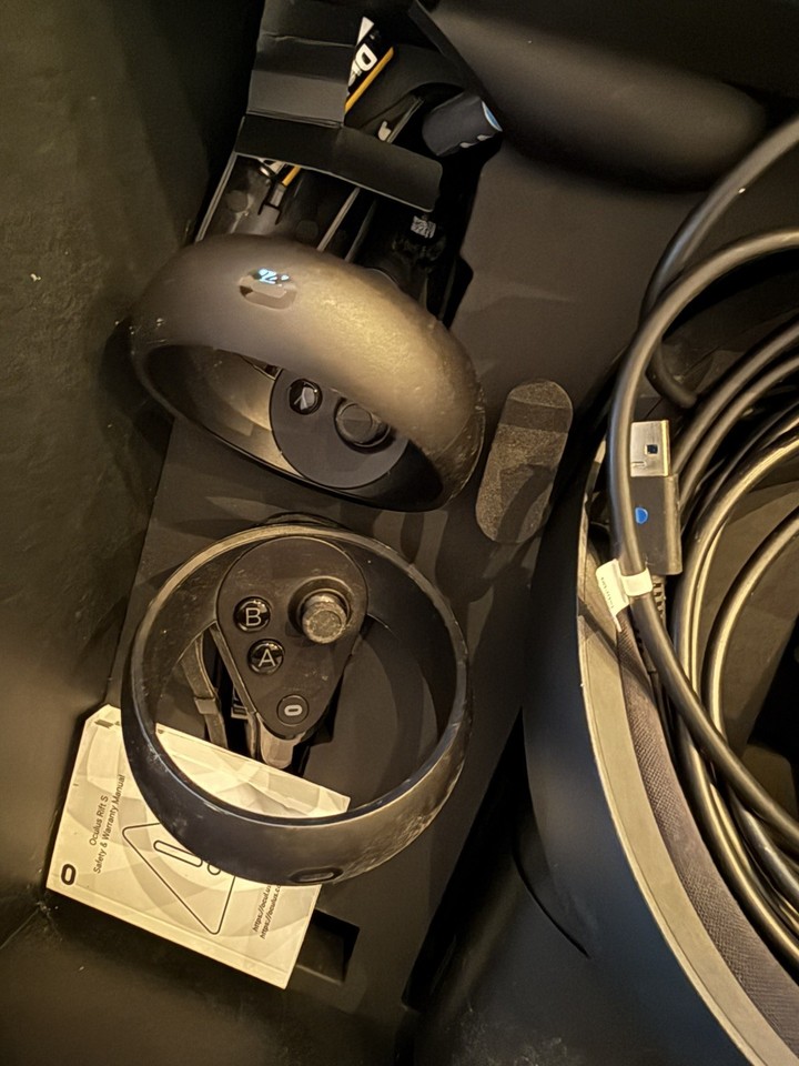 Oculus Rift S PC VR Headset with Touch Controllers – Boxed – Fully ...