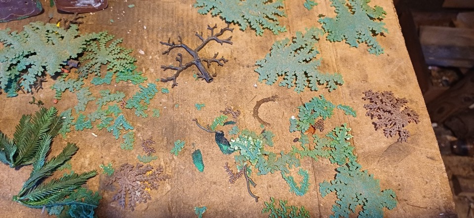 Vintage Britains Palm & Oak Trees Job Lot Read Description | eBay