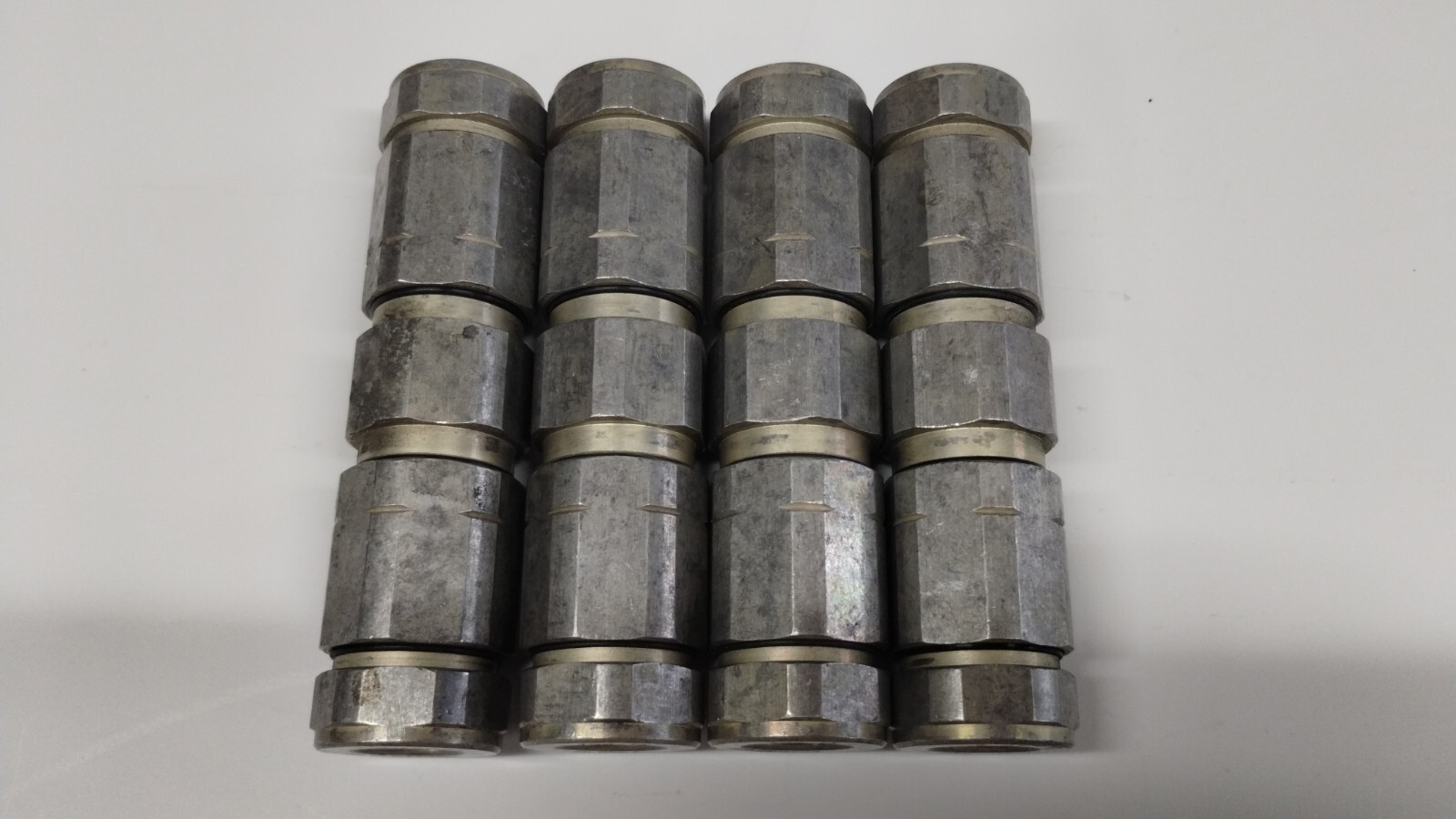 Gilbert GRS-700-SP-TX Hard Line Splice Connector 700TX (Lot of 4) | eBay