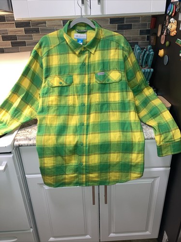 Columbia Oregon Ducks Green Yellow Plaid Button Up Mens Flannel Shirt ...