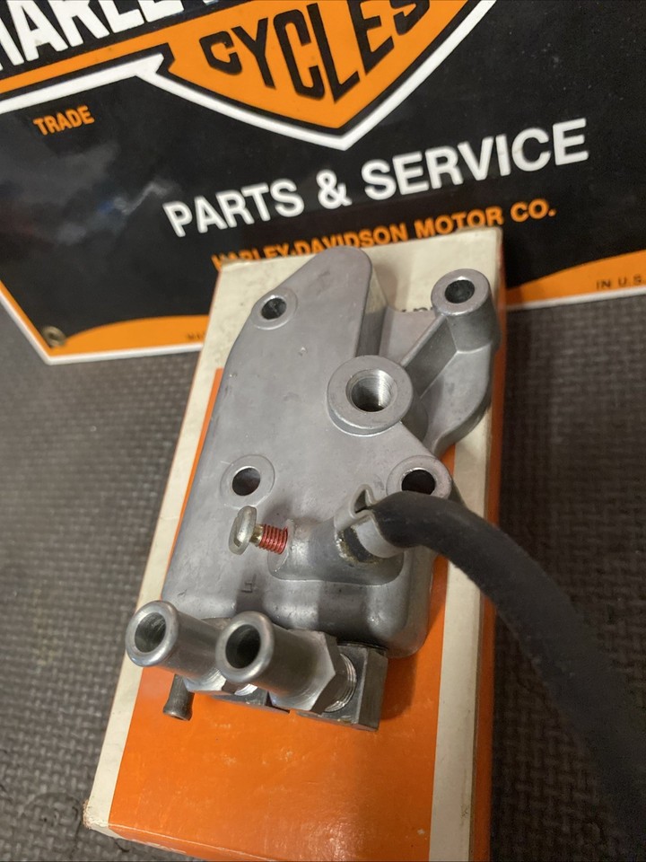 AMF Harley Davidson NOS NEW 26232-68 Oil Pump Cover FL FLH FX ...