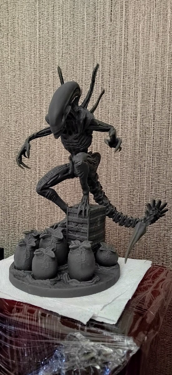 Alien Xenomorph 16 Maquette Sculpted And Painted By Hand