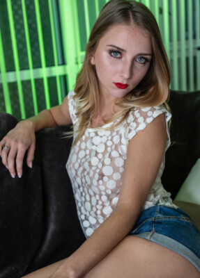 photo 10*15cm 4x6 INCH MACY MEADOWS SEXY (35) | eBay