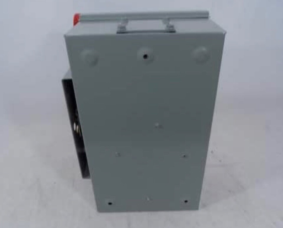 Eaton 100 Amp 24,000 Watt Outdoor Electrical Double Throw Safety ...