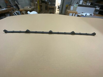 3/4" Rib Panel Foam Inside Closure Strips (100 Pack) 9 in Profile 3 ft ...