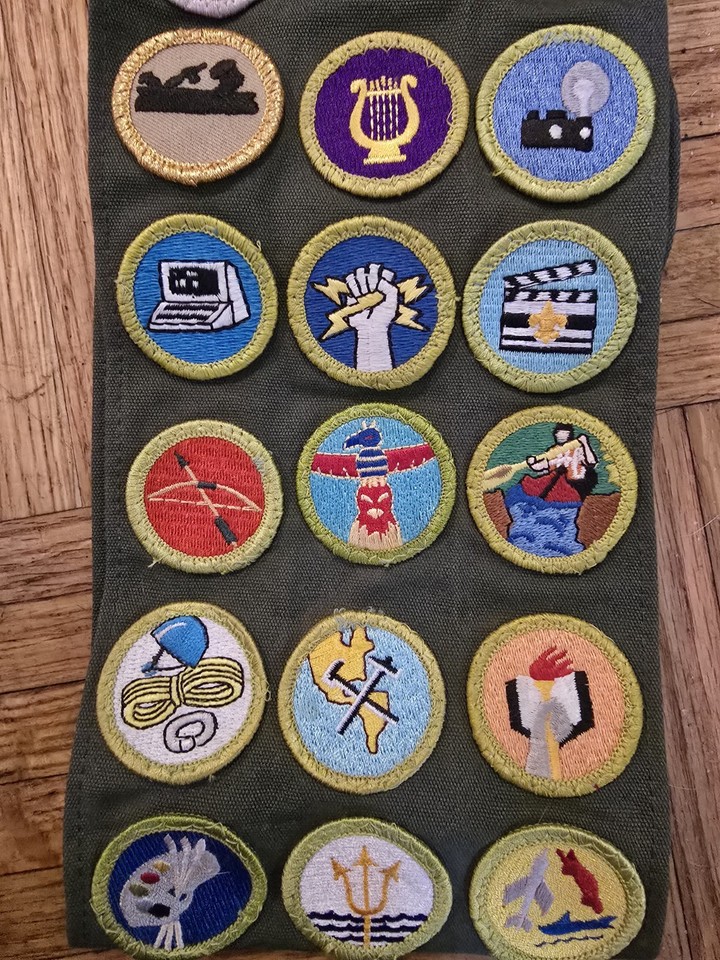 Vintage Green Merit Badge Sash Boy Scouts of America with 28 Badges ...