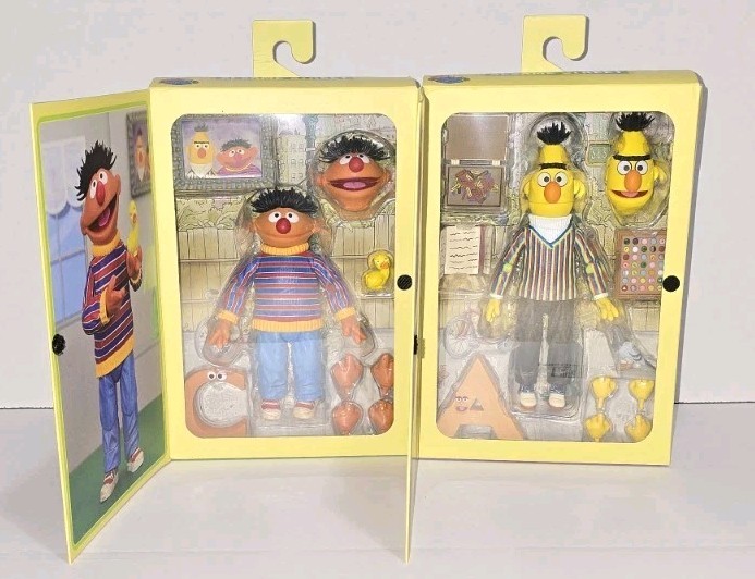 NECA Sesame Street Presents BERT & ERNIE Featuring Letter C A 7" Figure ...