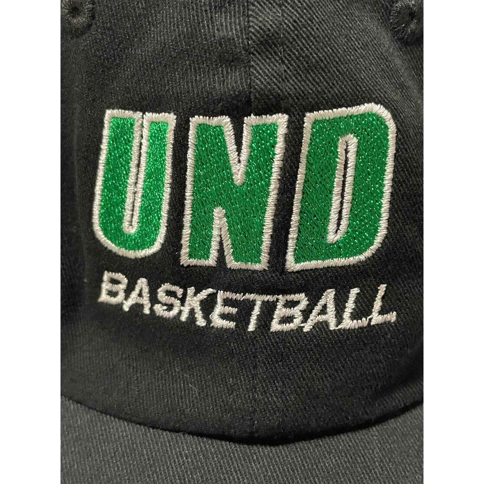 Adidas North Dakota Fighting Hawks Basketball Basebal… - Gem