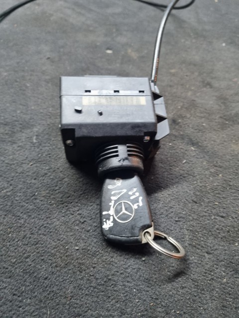 MERCEDES W211 E Class Smart Key Ignition Switch OEM 2115452308 F10 for ...