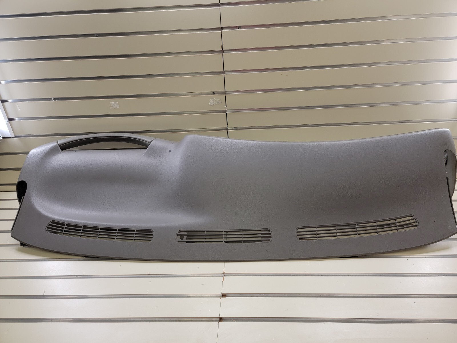 🔥99-06 SILVERADO SIERRA TAHOE Upper Dash Cap Cover Top Pad Dashboard ...