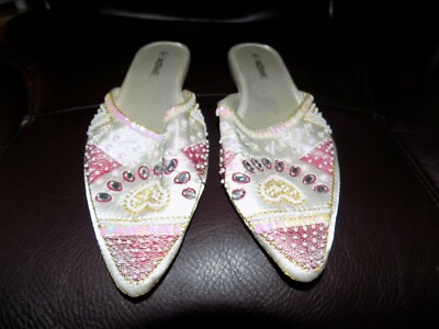 Isaac Mizrahi Off White Rhinestone Slippers Size 8 Women's EUC | eBay