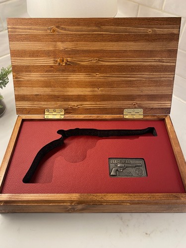 RUGER Revolver Firearm Weapon Presentation Display Case | eBay