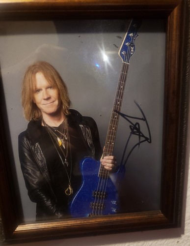 Tom HAMILTON AEROSMITH AUTOGRAPHED PICTURE ! | eBay