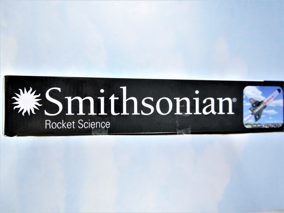 Smithsonian Rocket Science Build Launch Kit Reusable Rocket Ages 8+ New ...
