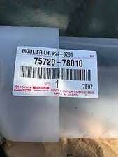 Genuine Toyota Belt Molding 75720-12A30 for sale online | eBay