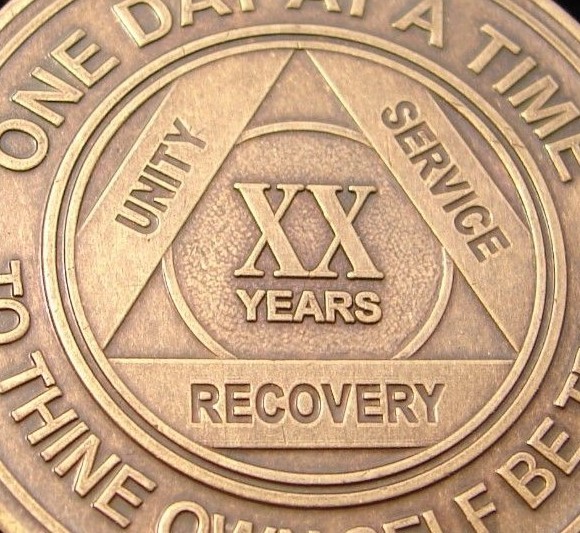 Alcoholics Anonymous AA 20 Year Bronze Medallion Token Coin Chip ...