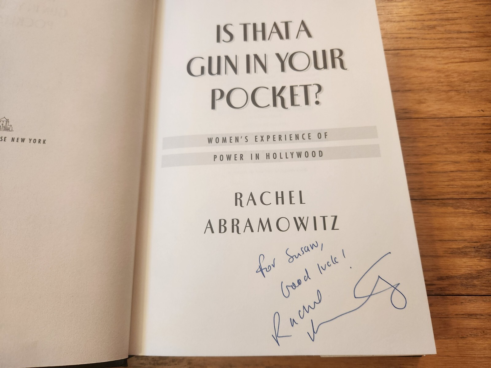 Rachel Abramowitz SIGNED Is That a Gun In Your Pocket? First Edition ...