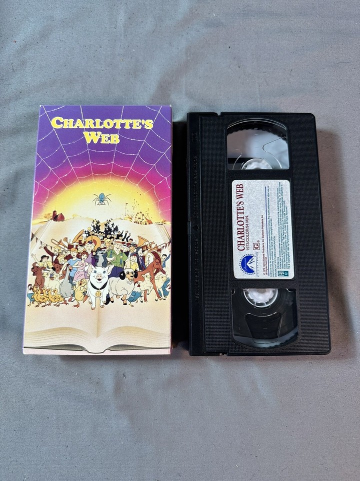 Kids VHS lot- Barney/Rugrats/Charlie Brown/Rudolph -LOT Of 8 VHS Tapes ...