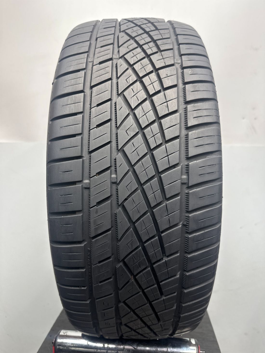 1 Continental Extreme Contact DWS 06 + Used Tire P245/50R19 2455019 245 ...