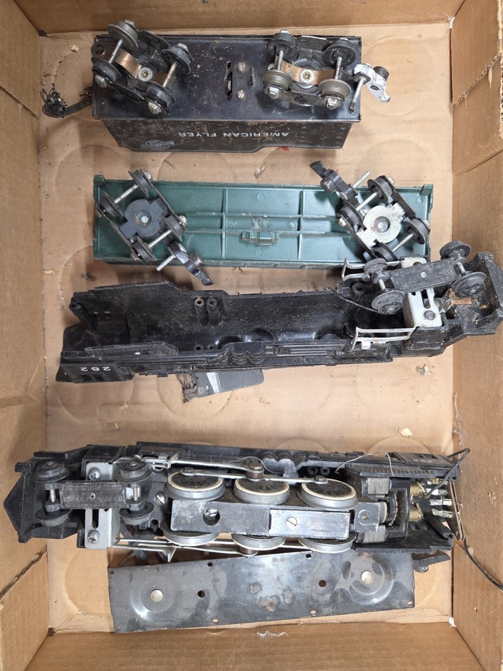 AMERICAN FLYER TRAIN #282 STEAM ENGINE TENDER CARS TRANSFORMER TRACK ...