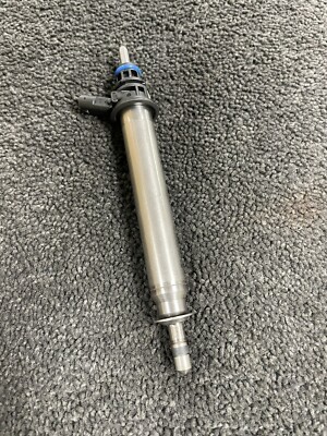BRAND NEW GENUINE BOSCH INJECTOR FOR MERCEDES A B C E S GLE GLS GL ...