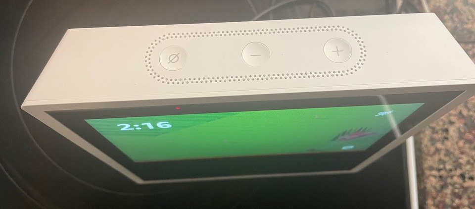 Amazon Echo Show 1st Generation Smart Speaker W/ 7" Display Black ...