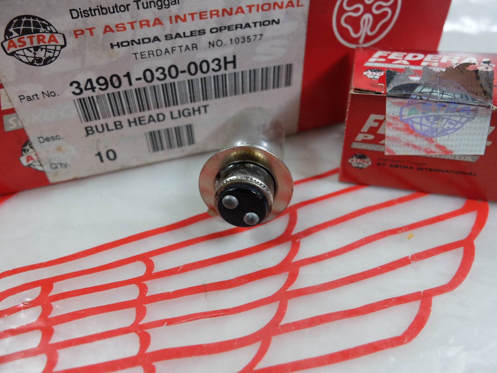 HONDA HEADLIGHT BULB S90 CL200 CM 90 ATC110 MR175 MR250 TL125 NOS 34901 ...