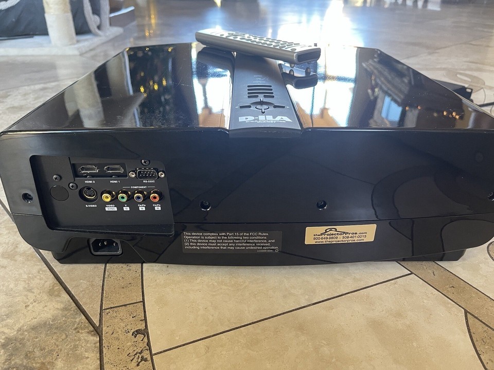 JVC DLA-RS1 Reference Series HD Projector 1080P 3-CHIP D-ILA HDMI T9-WH ...