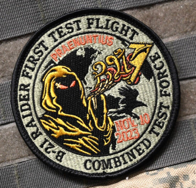 B-21 RAIDER STEALTH BOMBER PRAENUNTIUS 1st Test Flight⭐Nov. 10 2023⭐ ...