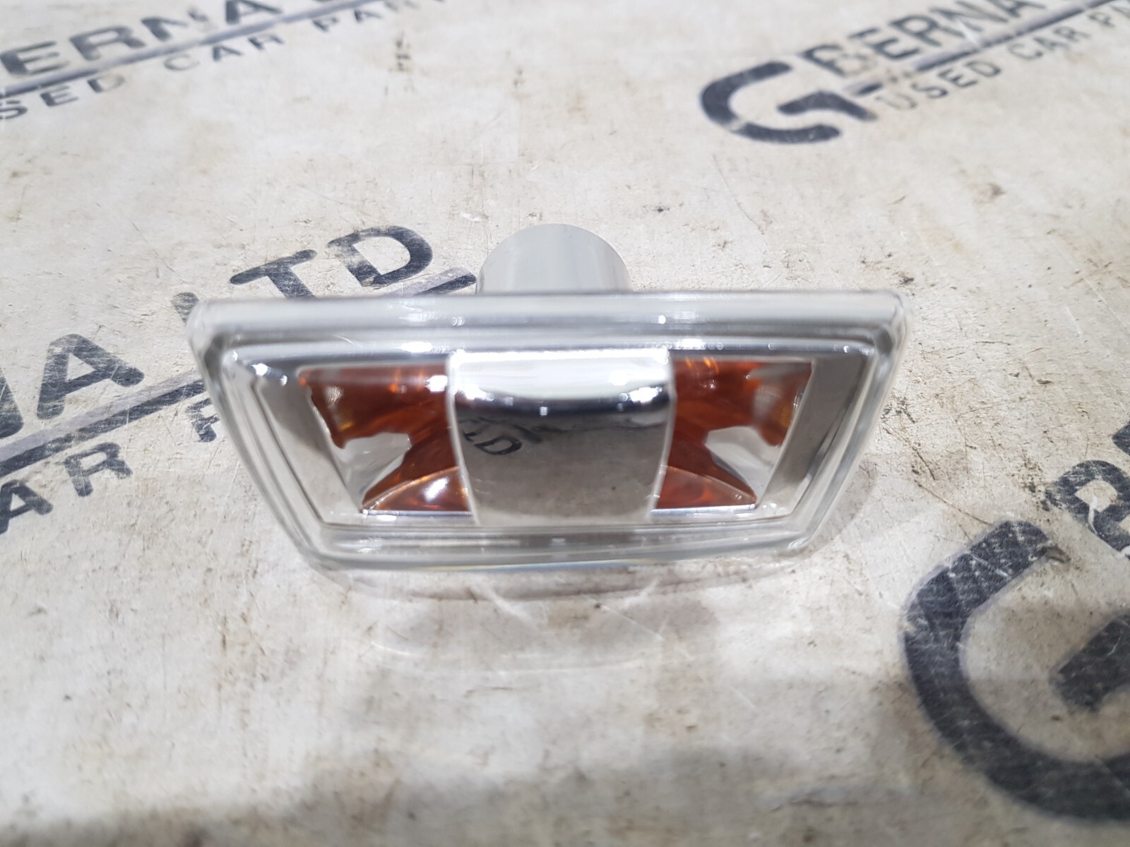 Genuine Vauxhall Right Hand Side Repeater Lens 13497990 CORSA D and E ...