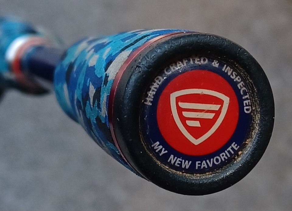 Favorite Defender 6’ 6" MH Fast Action Casting Rod DFRC-661MH NICE ...