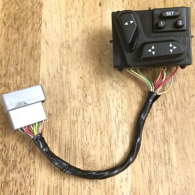 2003-2011 Lincoln Town Car LH (Front Driver Side) Seat Position Control ...