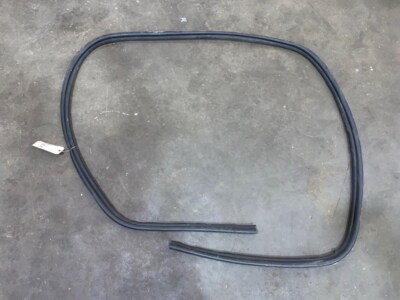 2004 Lincoln Aviator Rear Hatch Trunk Inner Seal OEM | eBay