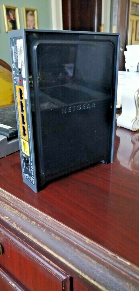 NETGEAR WIRELESS- N 300 ROUTER WNR2000 v2 4PORTS IN GOOD CONDITION ...