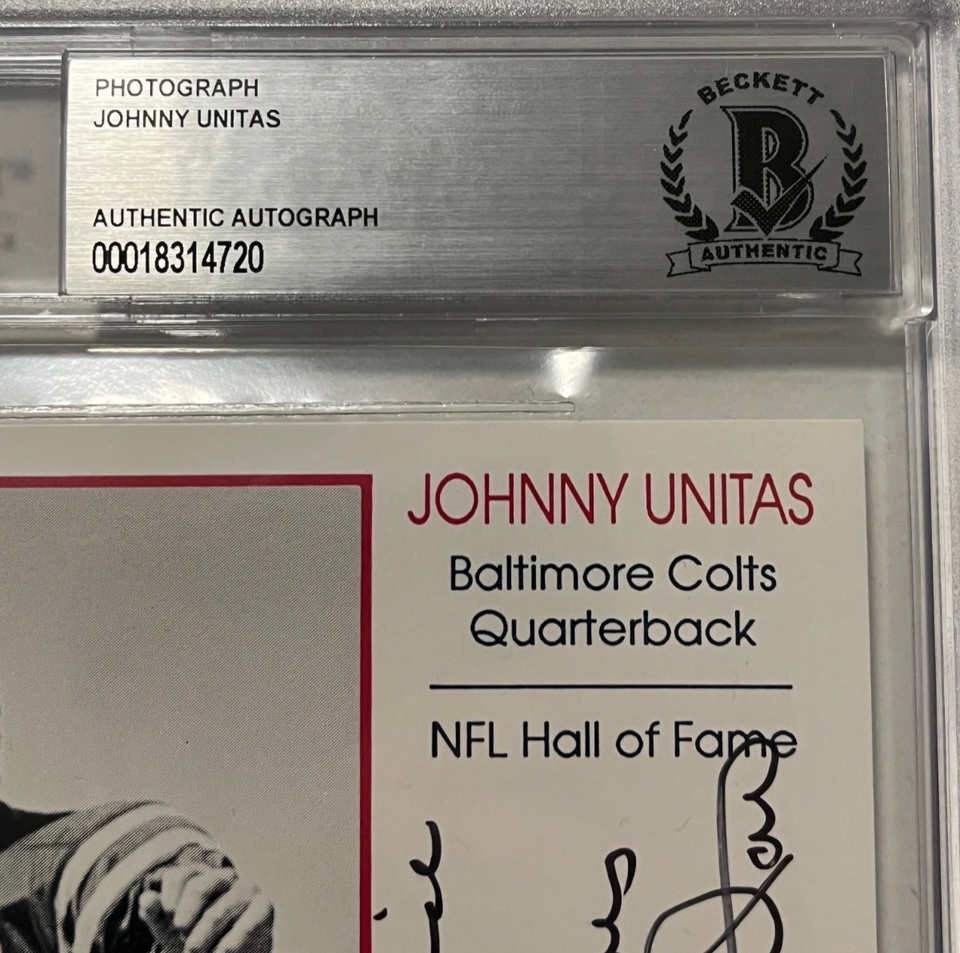 Johnny Unitas Baltimore Colts auto encapsulated photo Beckett ...
