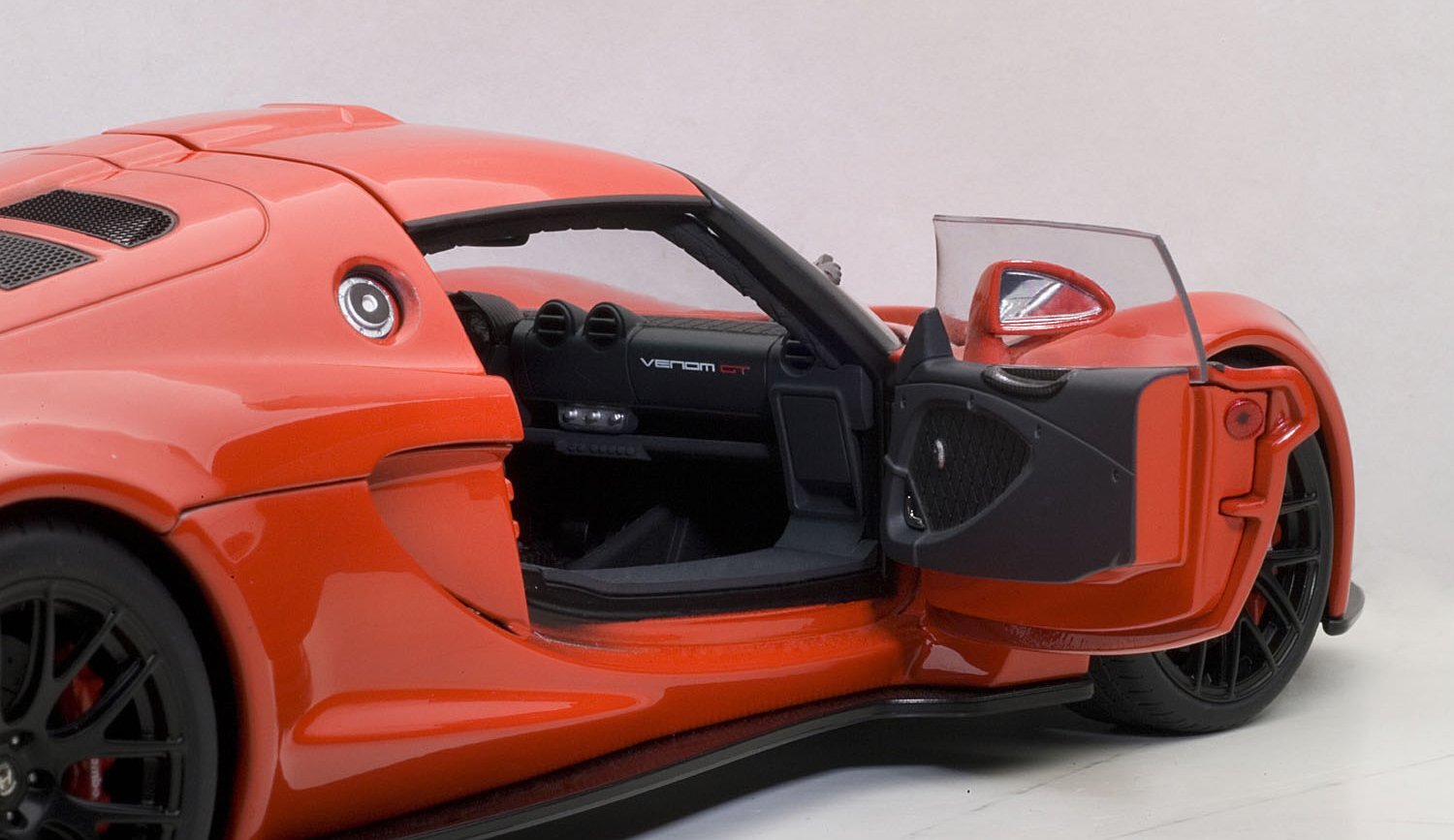 AUTOart 1/18 Hennessy Venom GT Spider (Red) 674110754032 | eBay